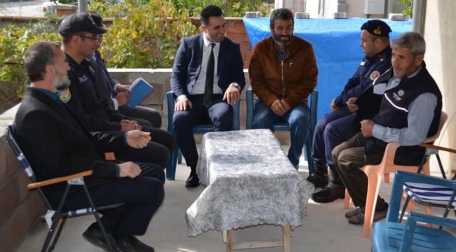 TUZLUKÇU KAYMAKAMI TUĞ'DAN ŞEHİT AİLELERİ, GAZİLER VE GAZİ YAKINLARINA ... TUZLUKÇU KAYMAKAMI TUĞ'DAN ŞEHİT AİLELERİ, GAZİLER VE GAZİ YAKINLARINA ...